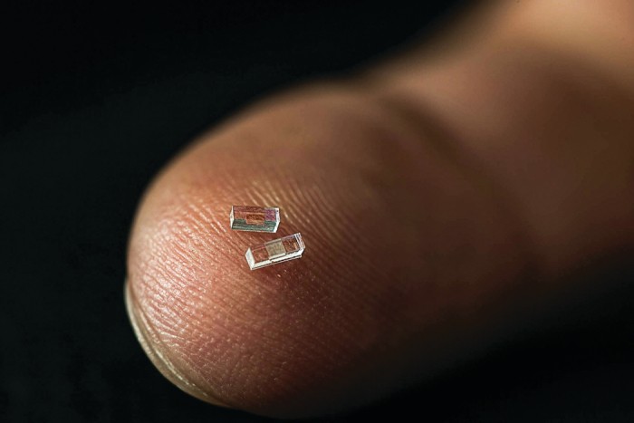 Laser-Driven-Chip-Points-Mini