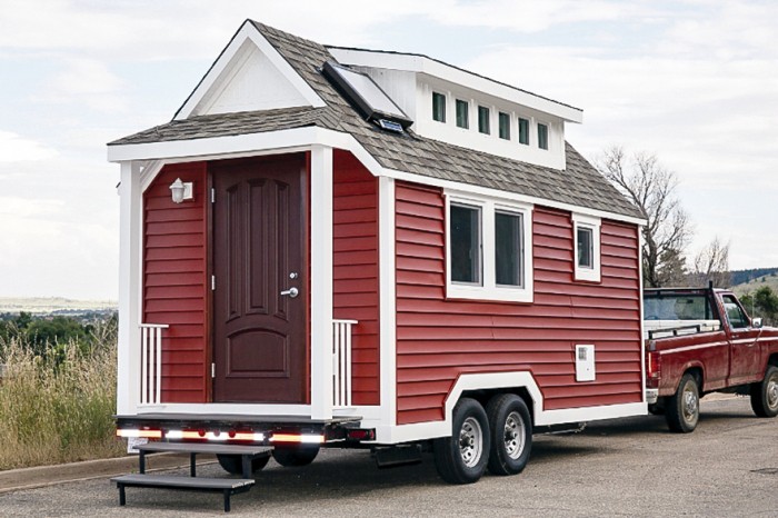 California Gets Tiny Plastic House