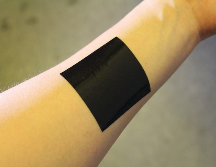 Gecko-inspired adhesives get stretchy and conductive