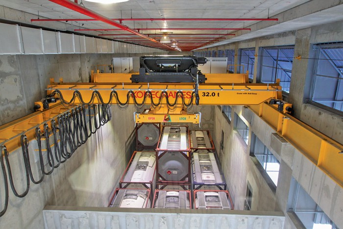 Automated terminal starts in Singapore