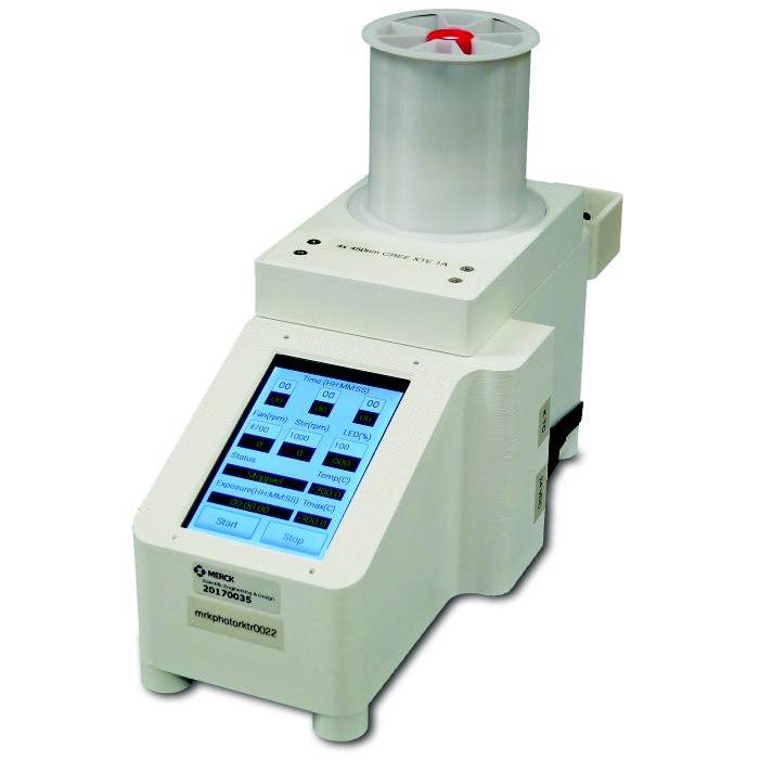 A small-scale reactor for light-driven chemistry