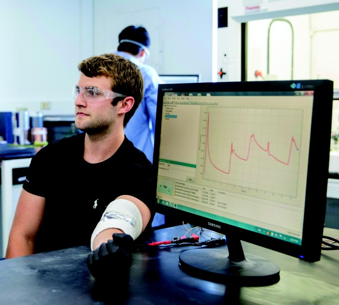 Paperthin device produces electricity from the slowest human motions