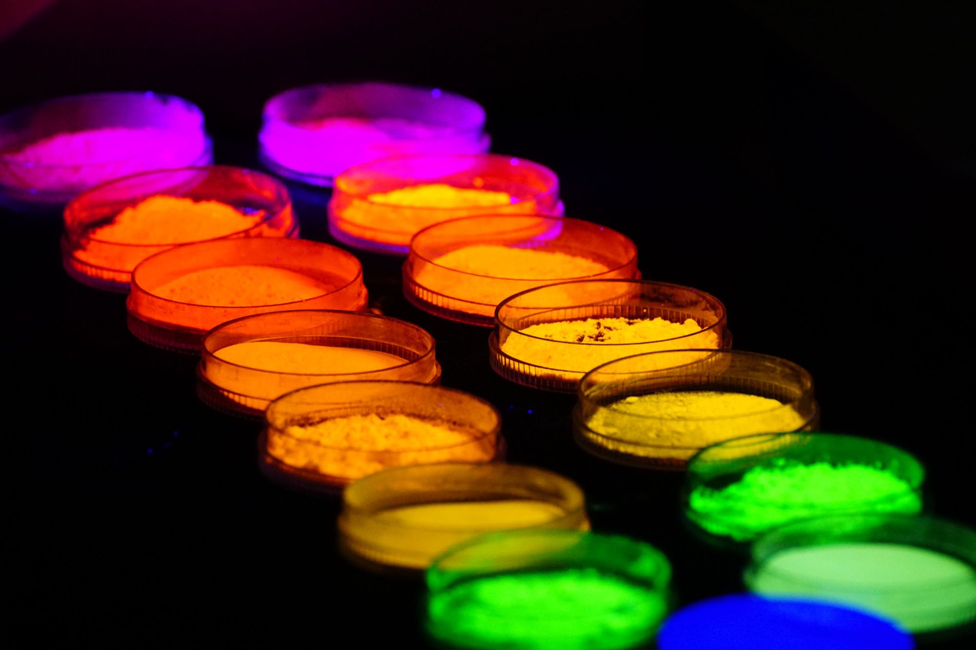 Chemistry in Pictures: Colorful chromium