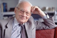 Robin-Hochstrasser-Spectroscopy-Pioneer-Dies