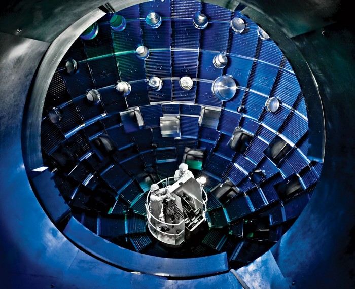 Fusion experiments broke records this year, raising hopes for fusion power