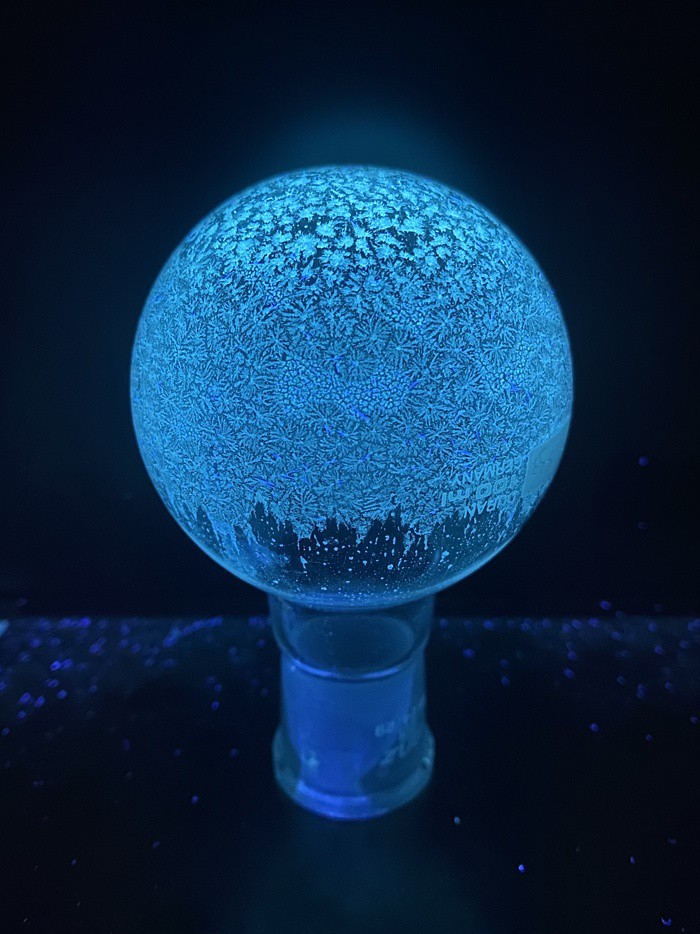 Chemistry in Pictures: Frosted glass